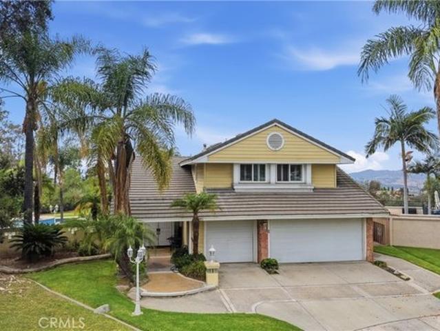 20 Monte Diablo Ln, Pomona, CA 91766
