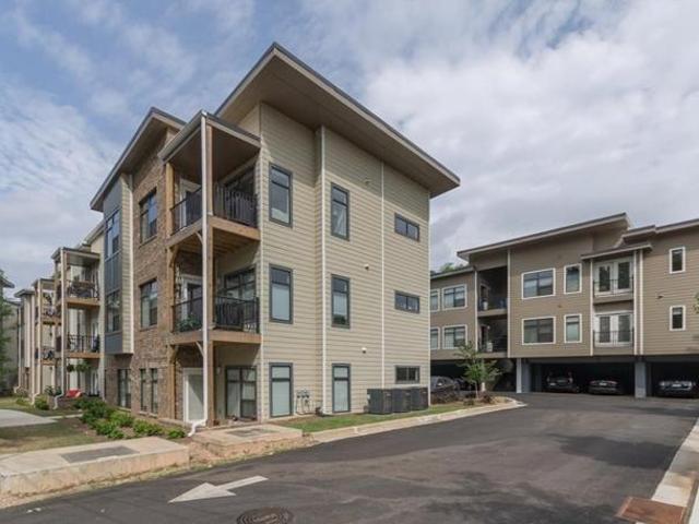 20 Moda Ln, Atlanta, GA 30316