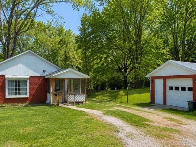20 Moses St, Malone, NY 12953