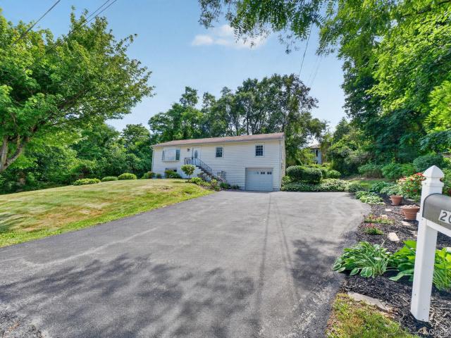 20 Muscoot Road W