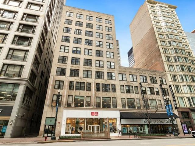 20 N State St Apt 611, Chicago, IL 60602