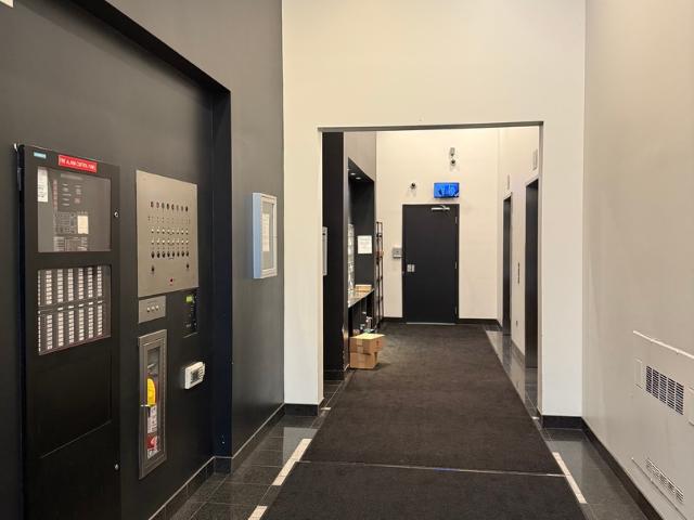 20 N State St, Unit 801, Chicago, IL 60602 | MLS #12508 | Compass