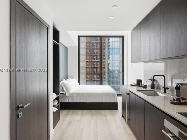 20 NE 11th St Apt 4803, Miami, FL 33132