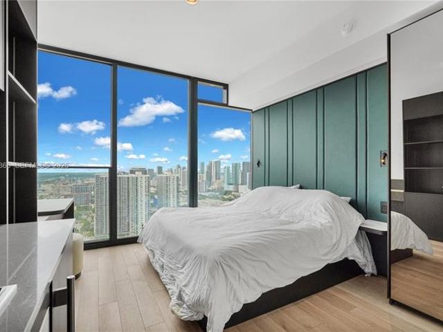20 NE 11th St Apt 3603A, Miami, FL 33132
