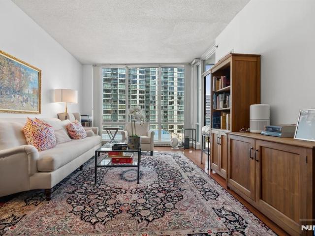 20 Newport Parkway 1210, Jersey City, US, NJ