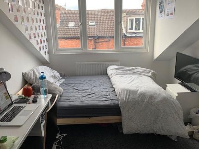20 Norwood Place, Leeds, LS6 1DY