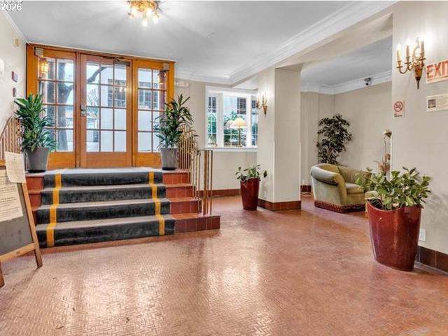 20 NW 16TH AVE # 407