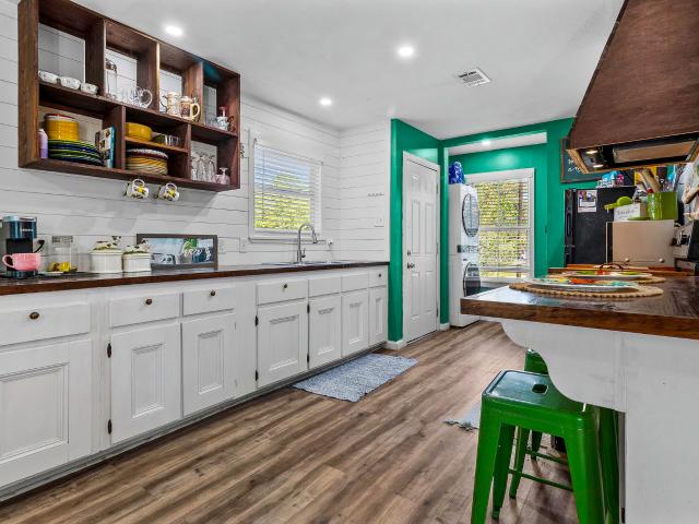 20 Oak Tree Drive