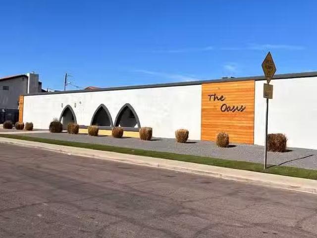 20 Oasis Apartments