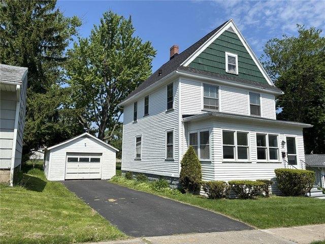 20 Oxford St, Brockport, NY 14420
