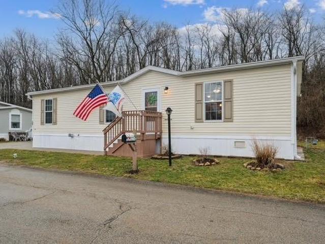 20 Parkvue Dr, Finleyville, PA 15332 | MLS #1742 | Compass
