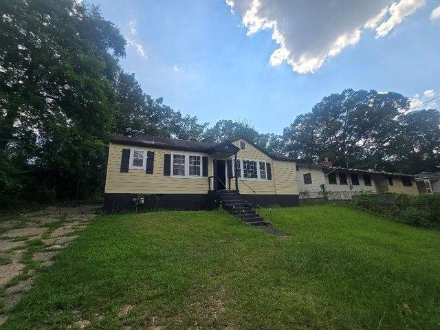 20 Patch Dr, Columbus, GA 31903