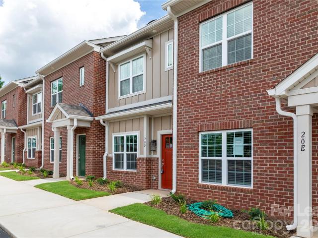 20 Peachtree Avenue NW