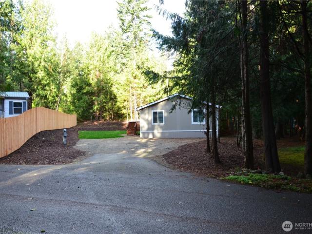 20 Pelican Place