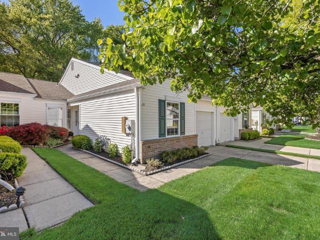 20 Peppergrass Drive N