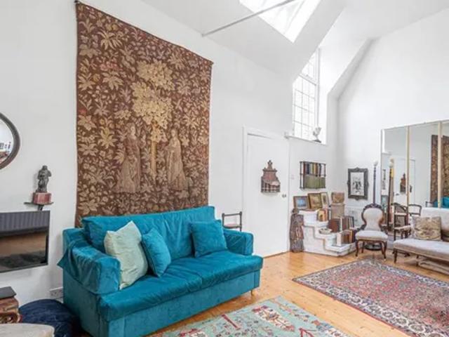 20 Perrin's Walk, London, NW3 6TH, United Kingdom | 3 bed house for rent #124344187 | Rentberry