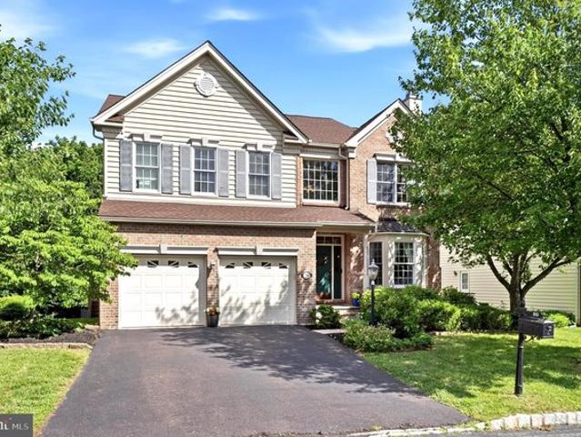 20 Quail Dr S, Phoenixville, PA 19460