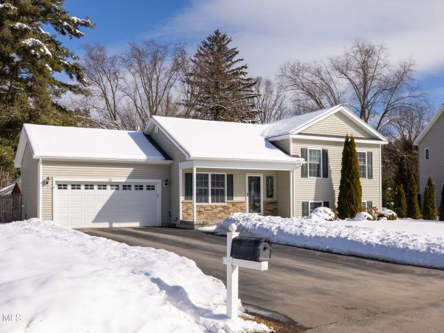 20 Quarry Circle Way