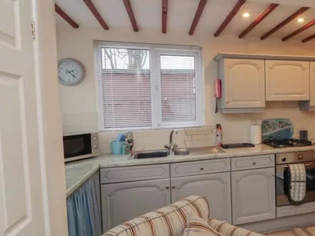 20 Queens Terrace | Studio townhouse for rent #166225020 | Rentberry