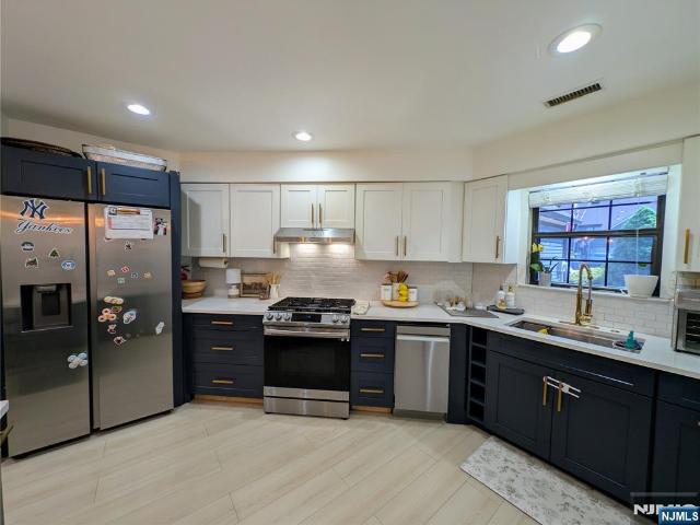20 Quincy Lane # C