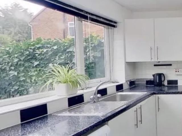 20 Rachel Gardens, Metchley, B29 6NY, United Kingdom | 3 bed townhouse for rent #70273054 | Rentberry