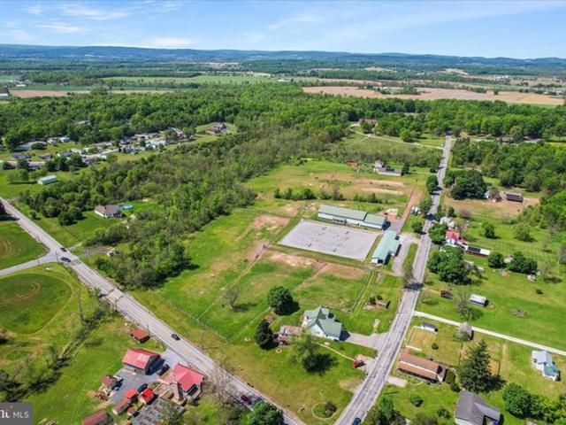 20 Red Bridge Rd, Gettysburg, PA 17325