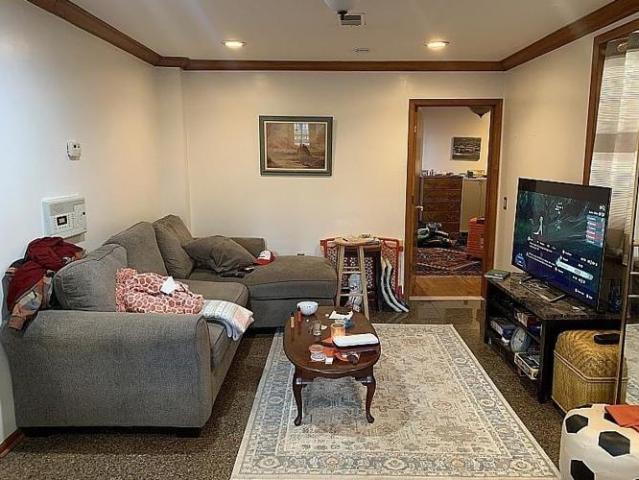 20 Reservoir Ave #1, Jersey City, NJ 07307