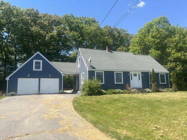 20 Rowdy Ln, Burnham, ME 04922