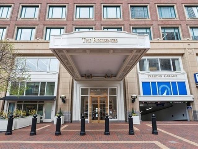 20 Rowes Wharf Ph 4, Boston, MA 02110