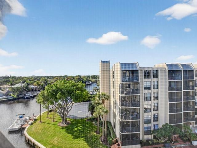 20 Royal Palm Way Ph 602, Boca Raton, FL 33432