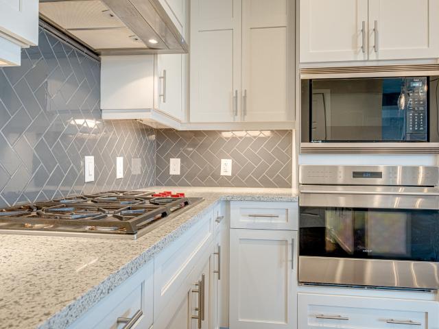 20 Rutledge St # 406