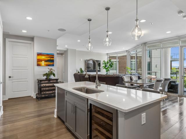 20 Rutledge St # 504