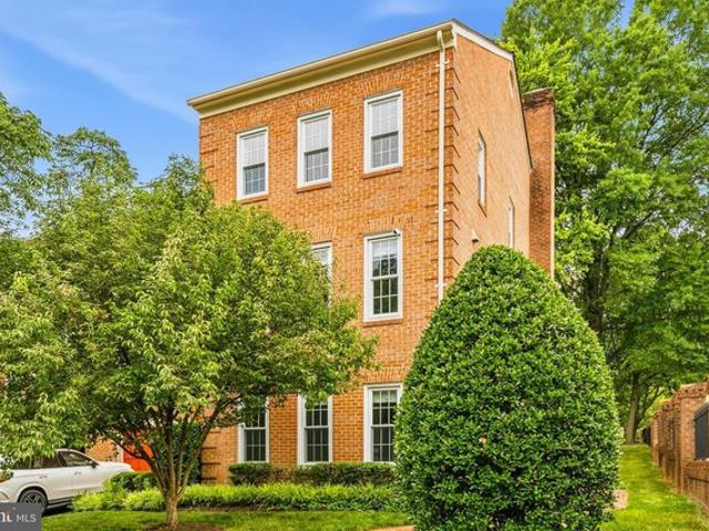 20 S Montana St, Arlington, VA 22204