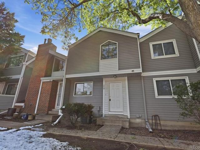 20 S Nome St Unit B, Aurora, CO 80012