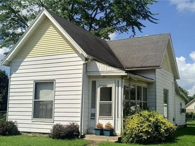 20 S Church St, Jamestown, OH 45335
