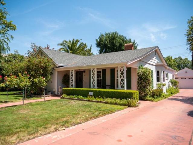 20 S Crescent Ave, Lodi, CA 95240
