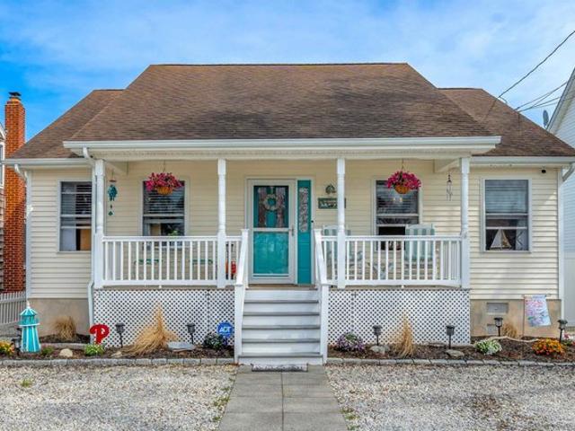 20 S 5th St, Del Haven, NJ 08251