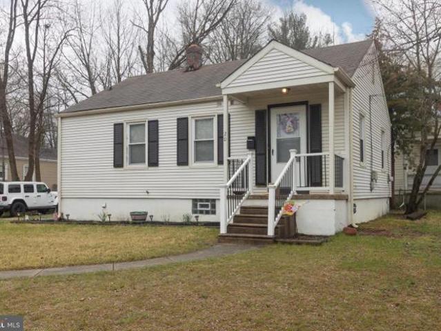 20 School Ln, Cherry Hill, NJ 08002