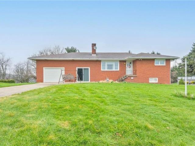 20 Samuel Dr, Washington, PA 15301