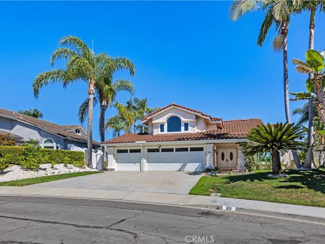 20 Sand Pointe