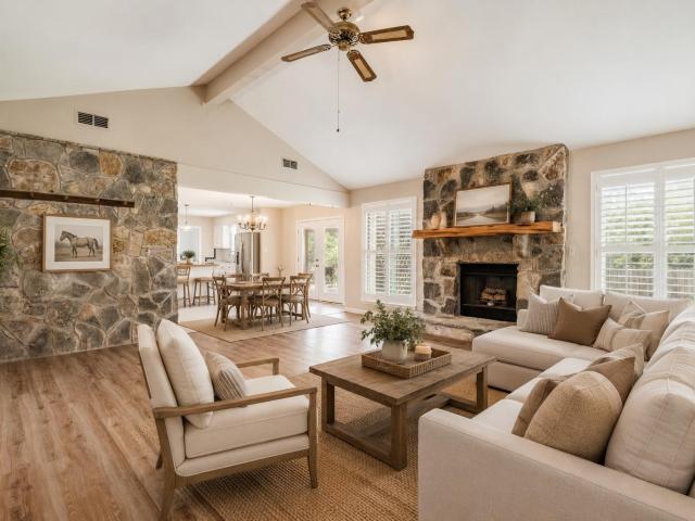 20 Saddle Rock Rdgs
