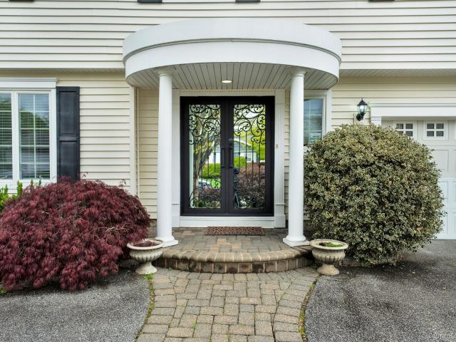 20 Sagamore Way S
