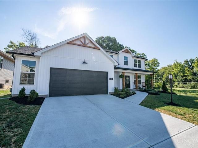 20 Sawgrass Point Court