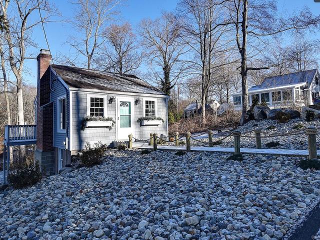 20 Seminole Trail, East Hampton, CT 06424 | MLS #24162 | Compass