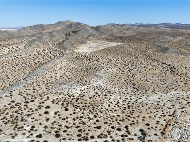 20 AC Skyranch Rd, Adelanto, CA 92301