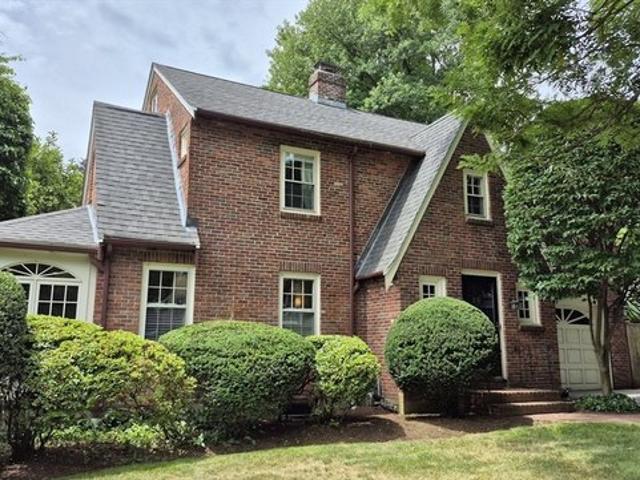 20 Shaw Rd, Wellesley, MA 02481