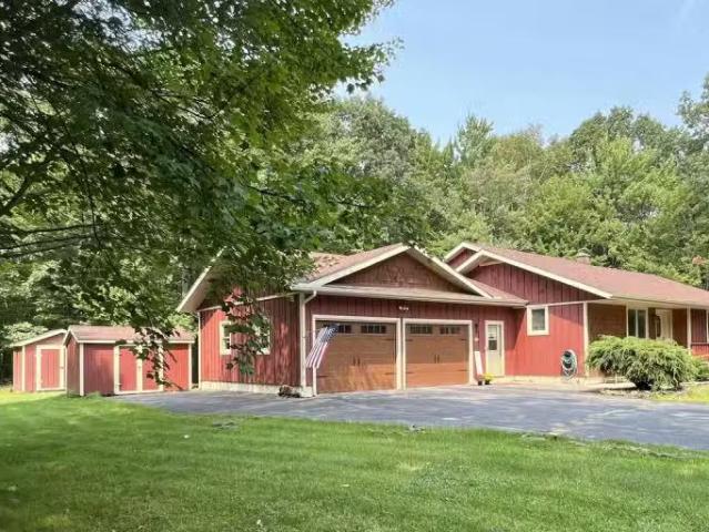 20 SHADY LN, CADYVILLE, NY 12918 Single Family Residence For S.