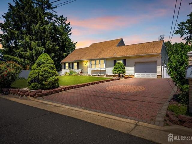 20 Sheldon Pl, Piscataway, NJ 08854