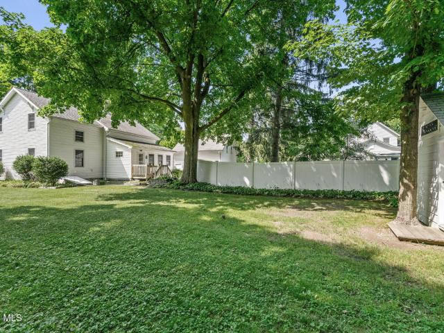 20 Slingerland Avenue