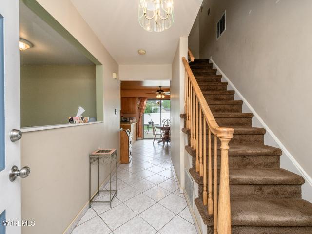 20 Snowdrift Lane